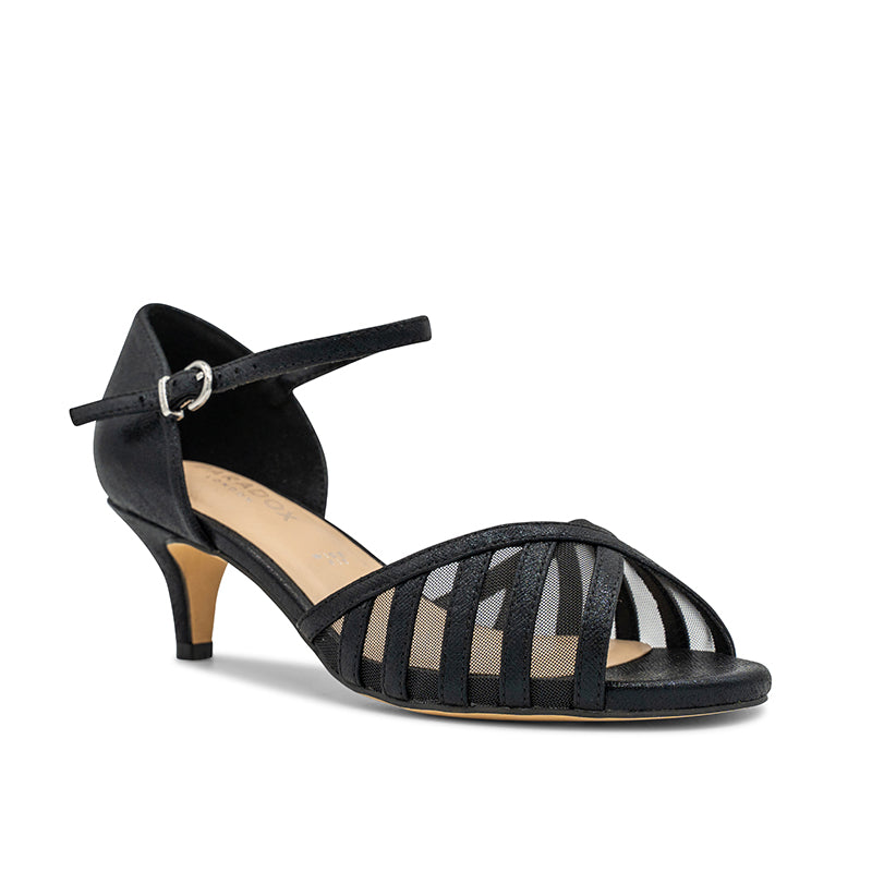 Low black sandals store